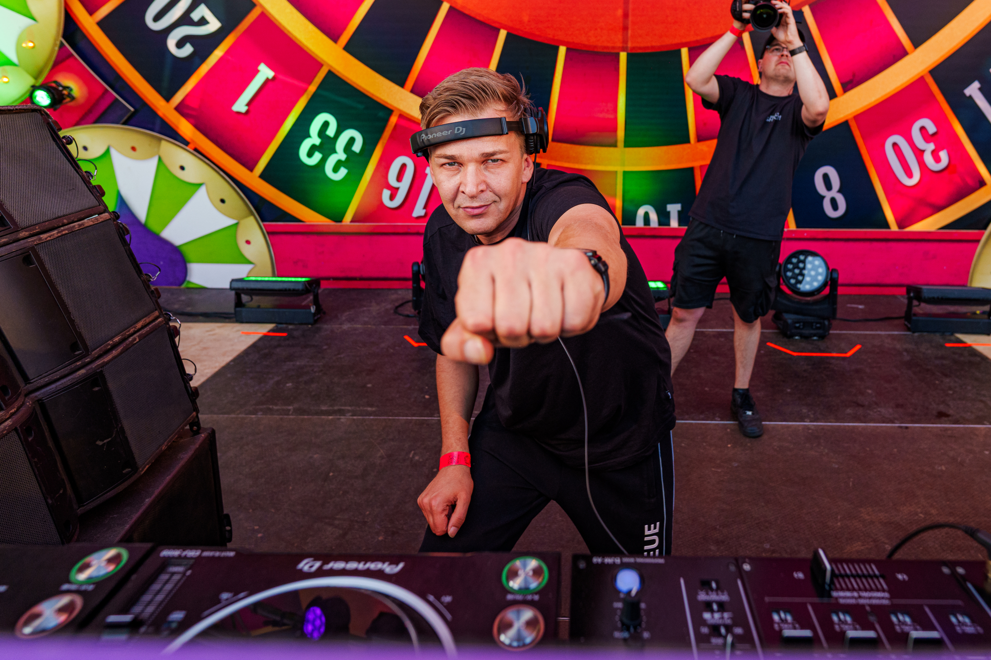 E-Force launches a vinyl with his biggest hits: ‘The Rise Of E-Force’ | Hardstyle.com